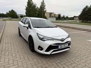 Белый Тойота Авенсис 2017 в Паневежис, объемом двигателя 2.00 л и пробегом 238 тыс. км за 7500 €, фото 15 на AUTOMOTO.COM.LV