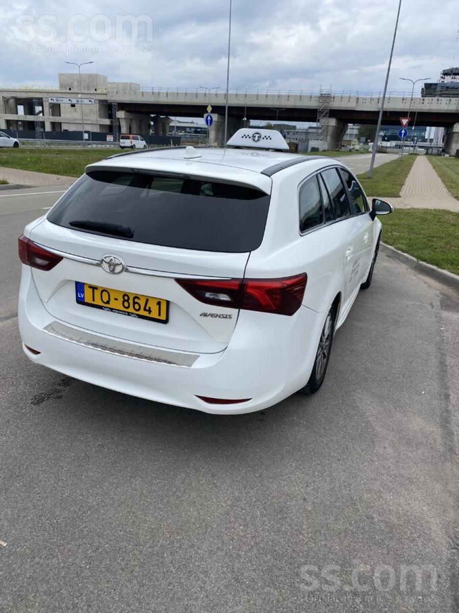 Balts Toyota Avensis 2017 Jūrmala, ar dzinēja tilpumu 1.80 L un nobraukumu 633 tūkst. km par 5500 €, foto 3 vietnē AUTOMOTO.COM.LV