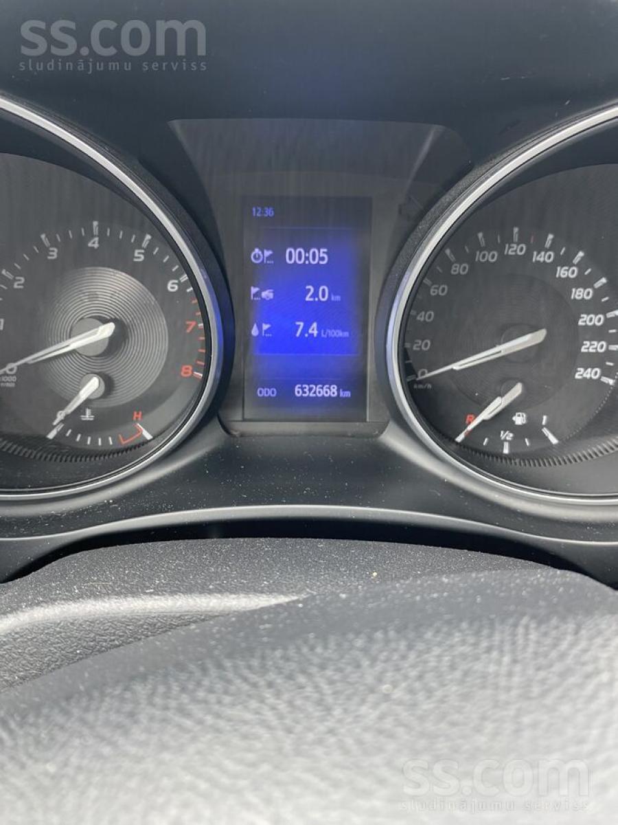 Balts Toyota Avensis 2017 Jūrmala, ar dzinēja tilpumu 1.80 L un nobraukumu 633 tūkst. km par 5500 €, foto 6 vietnē AUTOMOTO.COM.LV
