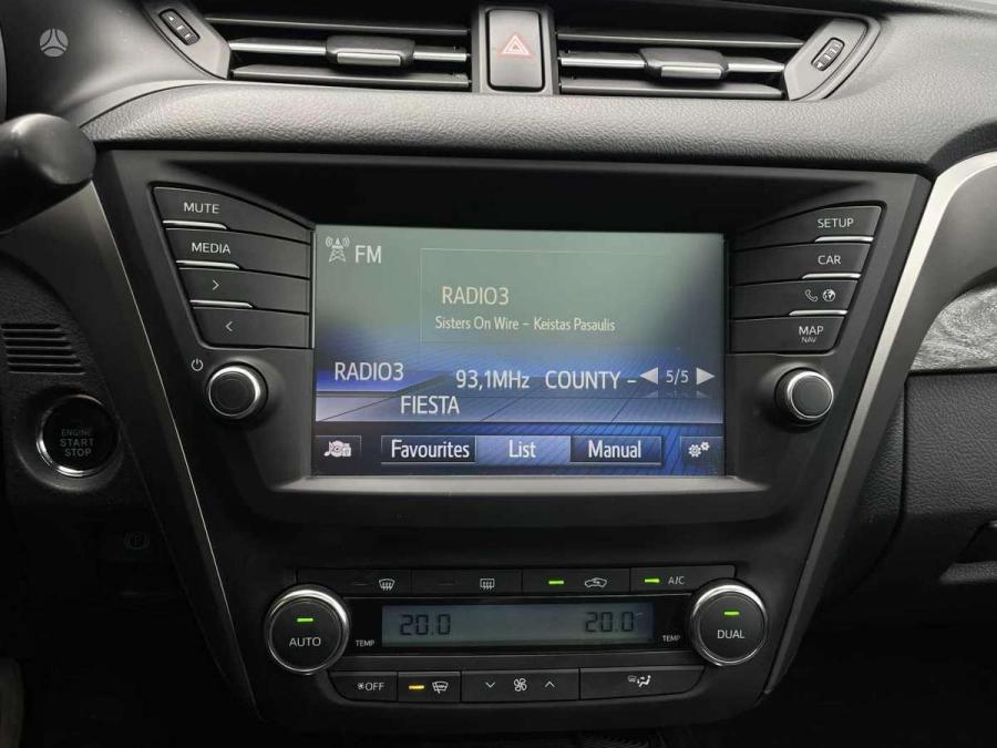Белый Тойота Авенсис 2018 в Вильнюс, объемом двигателя 2.00 л и пробегом 186 тыс. км за 8500 €, фото 16 на AUTOMOTO.COM.LV