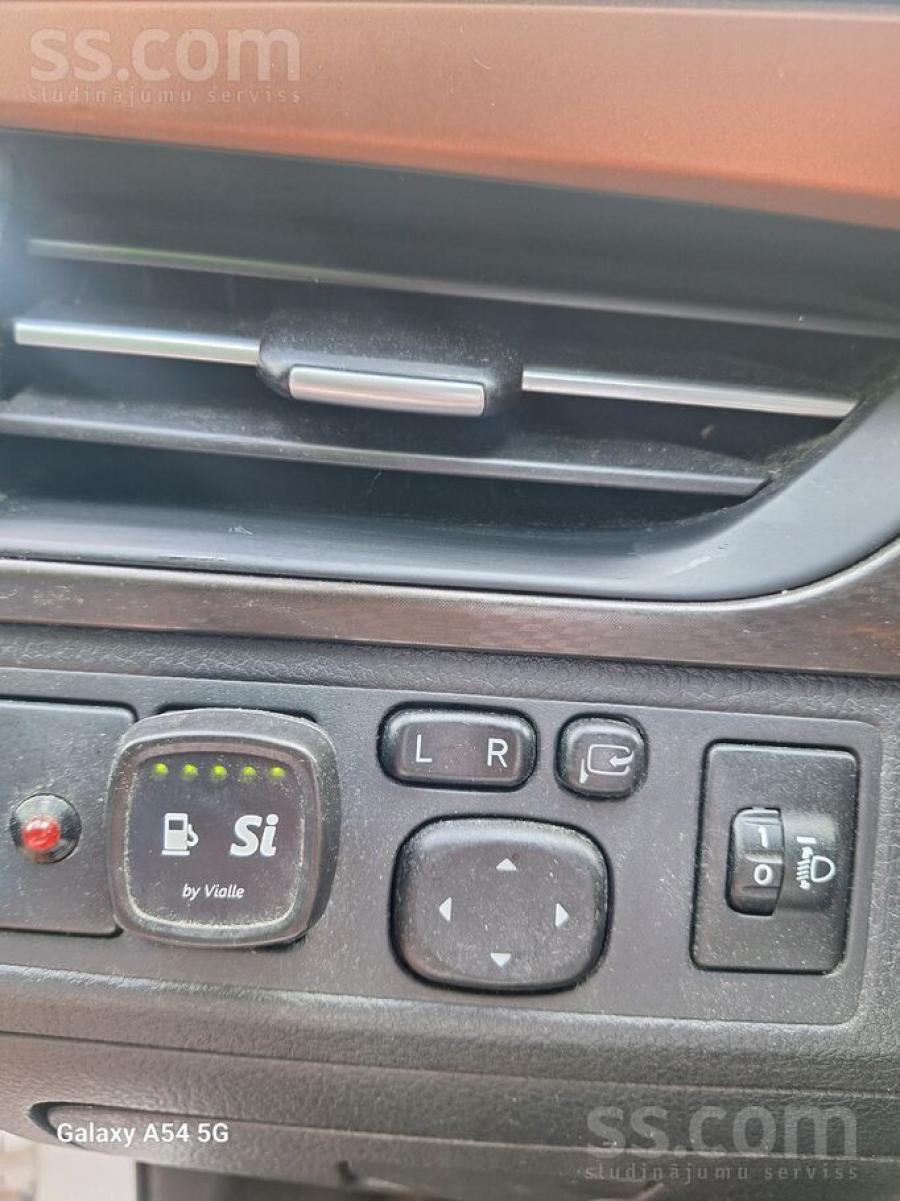 Balts Toyota Avensis 2018 Rīga, ar dzinēja tilpumu 1.80 L un nobraukumu 325 tūkst. km par 7800 €, foto 12 vietnē AUTOMOTO.COM.LV