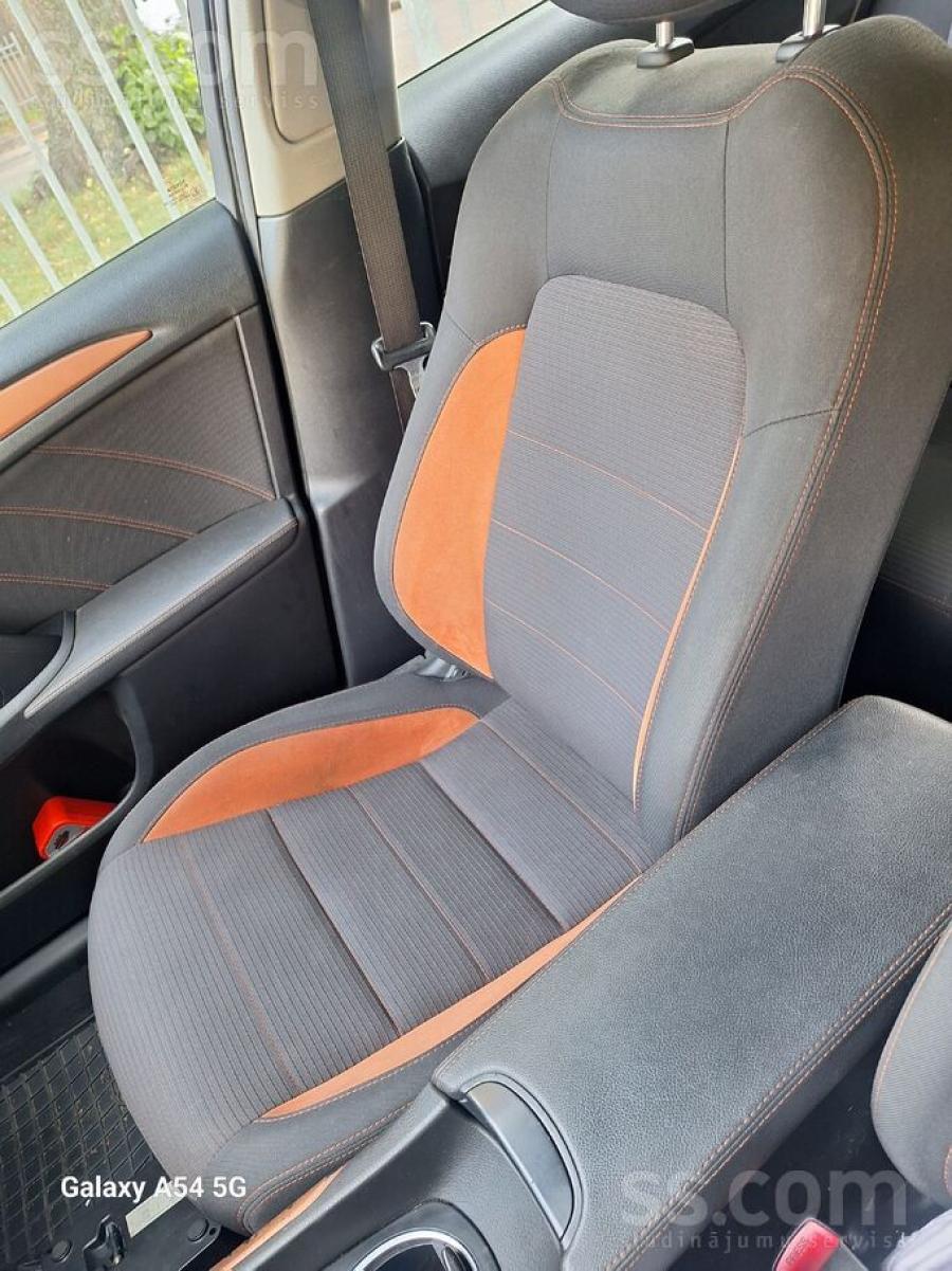Белый Тойота Авенсис 2018 в Рига, объемом двигателя 1.80 л и пробегом 325 тыс. км за 7450 €, фото 5 на AUTOMOTO.COM.LV