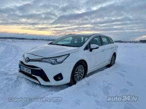 Balts Toyota Avensis 2019 Tallina, ar dzinēja tilpumu 1.80 L un nobraukumu 298 tūkst. km par 6500 €, foto  vietnē AUTOMOTO.COM.LV