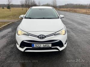 Balts Toyota Avensis 2019 Tallina, ar dzinēja tilpumu 1.80 L un nobraukumu 298 tūkst. km par 9999 €, foto 2 vietnē AUTOMOTO.COM.LV