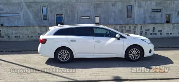 Белый Тойота Авенсис 2019 в Таллин, объемом двигателя 1.80 л и пробегом 175 тыс. км за 9950 €, фото 6 на AUTOMOTO.COM.LV