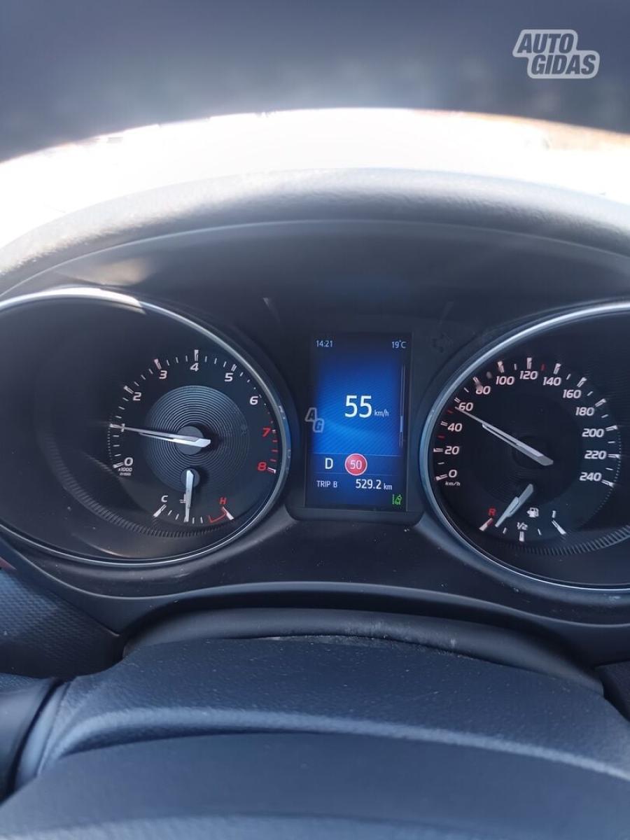 Balts Toyota Avensis 2019 Šauļi, ar dzinēja tilpumu 1.80 L un nobraukumu 278 tūkst. km par 7450 €, foto 14 vietnē AUTOMOTO.COM.LV