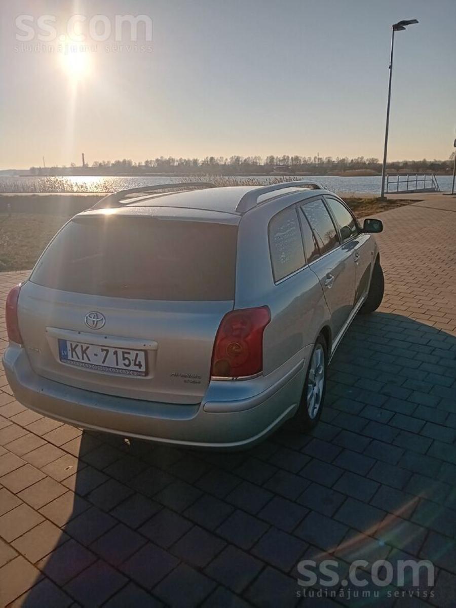 Dzeltens Toyota Avensis 2005 Rīga, ar dzinēja tilpumu 2.00 L un nobraukumu 365 tūkst. km par 1680 €, foto 6 vietnē AUTOMOTO.COM.LV