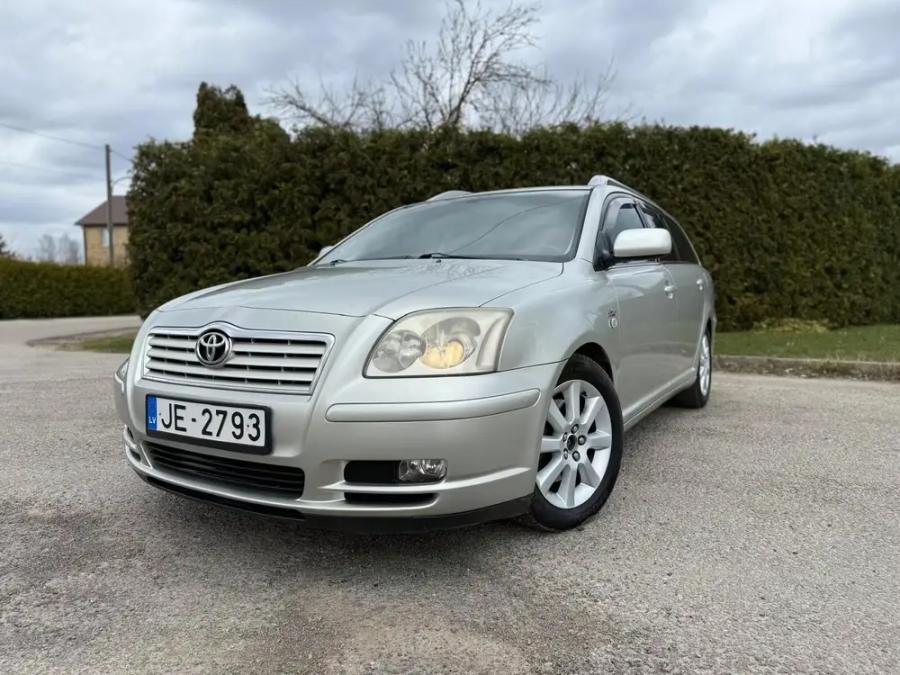 Dzeltens Toyota Avensis 2005 Rīga, ar dzinēja tilpumu 2.00 L un nobraukumu 305 tūkst. km par 1800 €, foto 3 vietnē AUTOMOTO.COM.LV