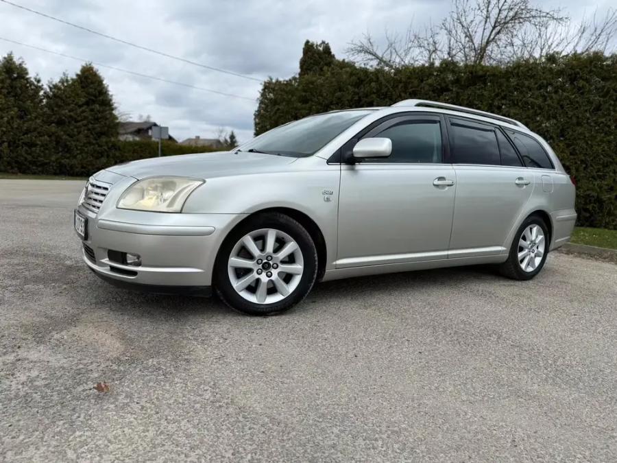 Dzeltens Toyota Avensis 2005 Rīga, ar dzinēja tilpumu 2.00 L un nobraukumu 305 tūkst. km par 1800 €, foto 4 vietnē AUTOMOTO.COM.LV