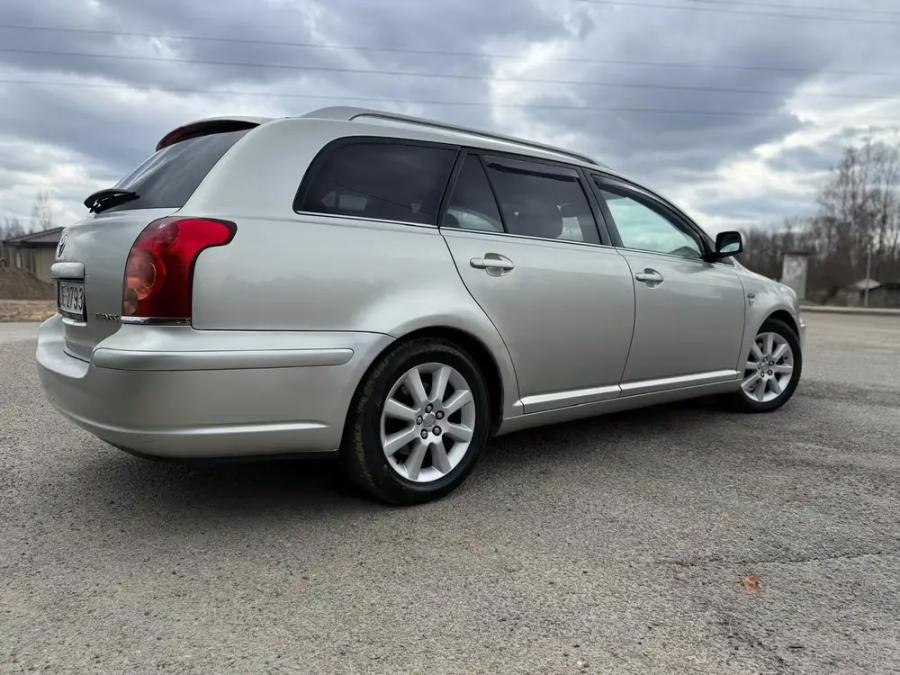 Dzeltens Toyota Avensis 2005 Rīga, ar dzinēja tilpumu 2.00 L un nobraukumu 305 tūkst. km par 1800 €, foto 6 vietnē AUTOMOTO.COM.LV