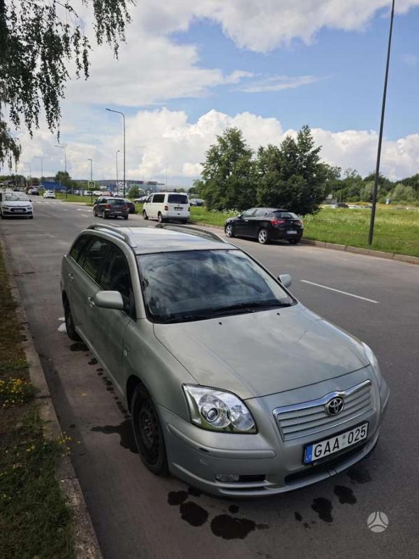 Dzeltens Toyota Avensis 2005 Kauņa, ar dzinēja tilpumu 2.00 L un nobraukumu 523 tūkst. km par 450 €, foto 1 vietnē AUTOMOTO.COM.LV