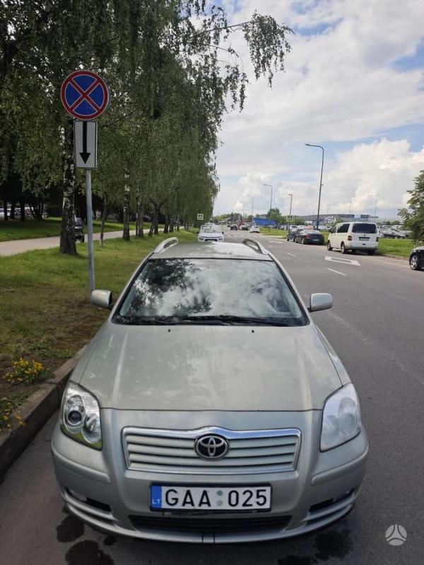 Dzeltens Toyota Avensis 2005 Kauņa, ar dzinēja tilpumu 2.00 L un nobraukumu 523 tūkst. km par 450 €, foto 4 vietnē AUTOMOTO.COM.LV