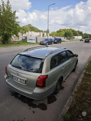 Желтый Тойота Авенсис 2005 в Каунас, объемом двигателя 2.00 л и пробегом 523 тыс. км за 450 €, фото 6 на AUTOMOTO.COM.LV