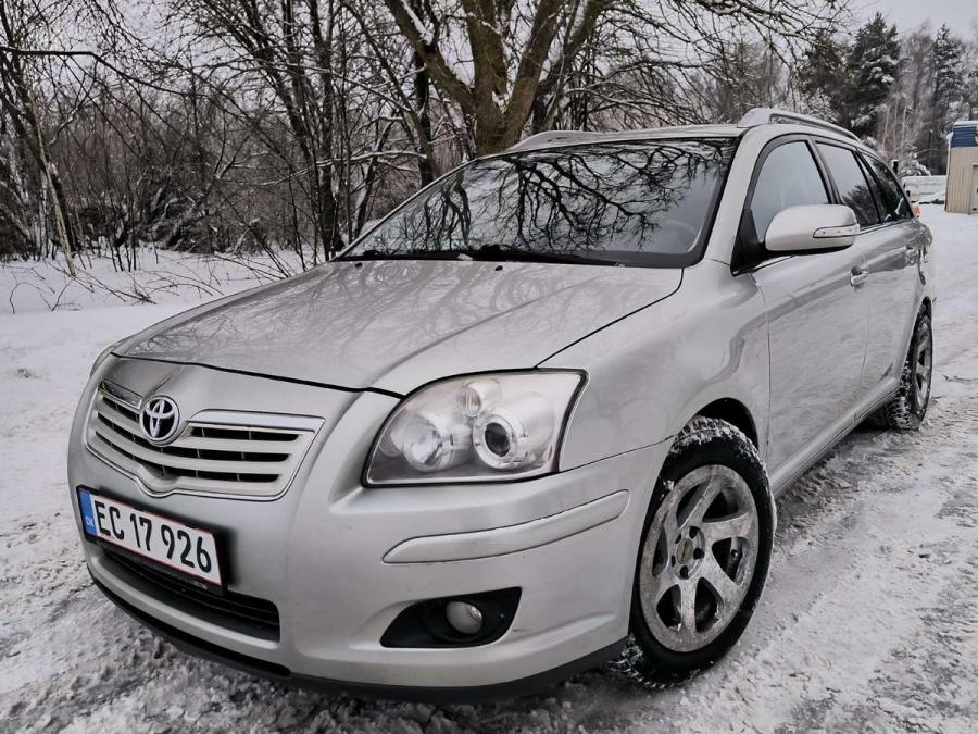 Dzeltens Toyota Avensis 2008 Trakai, ar dzinēja tilpumu 2.00 L un nobraukumu 316 tūkst. km par 1490 €, foto 1 vietnē AUTOMOTO.COM.LV
