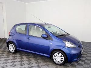 Blue Toyota Aygo 2008 in Tallinn, with an engine capacity of 1.00 L and mileage of 149 thousand km for 1699 €, photo  on AUTOMOTO.COM.LV