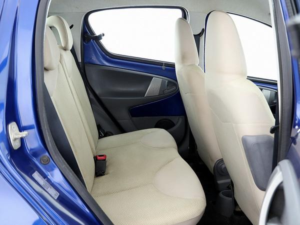 Blue Toyota Aygo 2008 in Tallinn, with an engine capacity of 1.00 L and mileage of 149 thousand km for 1699 €, photo 7 on AUTOMOTO.COM.LV