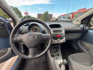 Blue Toyota Aygo 2008 in Riga, with an engine capacity of 1.00 L and mileage of 100 thousand km for 3500 €, photo 9 on AUTOMOTO.COM.LV