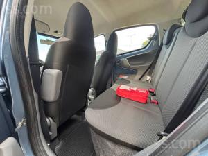 Blue Toyota Aygo 2008 in Riga, with an engine capacity of 1.00 L and mileage of 100 thousand km for 3500 €, photo 11 on AUTOMOTO.COM.LV