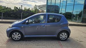 Blue Toyota Aygo 2009 in Vilnius, with an engine capacity of 1.00 L and mileage of 238 thousand km for 1450 €, photo 3 on AUTOMOTO.COM.LV