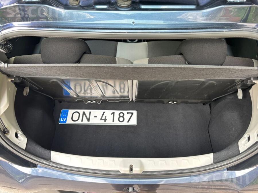 Blue Toyota Aygo 2015 in Riga, with an engine capacity of 1.00 L and mileage of 105 thousand km for 5620 €, photo 21 on AUTOMOTO.COM.LV