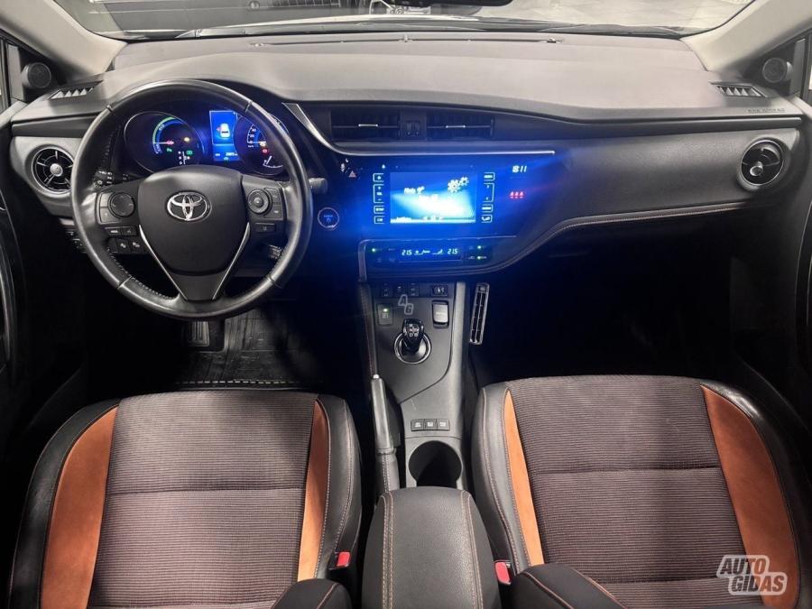 Blue Toyota Aygo 2018 in Kaunas, with an engine capacity of 0.00 L and mileage of 26 thousand km for 21726 €, photo 6 on AUTOMOTO.COM.LV