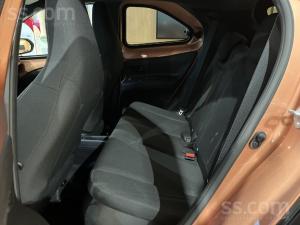 Brūns Toyota Aygo 2026 Ventspils, ar dzinēja tilpumu 1.50 L un nobraukumu 0 tūkst. km par 22735 €, foto 7 vietnē AUTOMOTO.COM.LV
