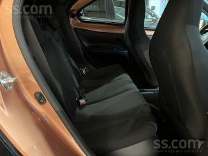Brūns Toyota Aygo 2026 Ventspils, ar dzinēja tilpumu 1.50 L un nobraukumu 0 tūkst. km par 22735 €, foto 9 vietnē AUTOMOTO.COM.LV