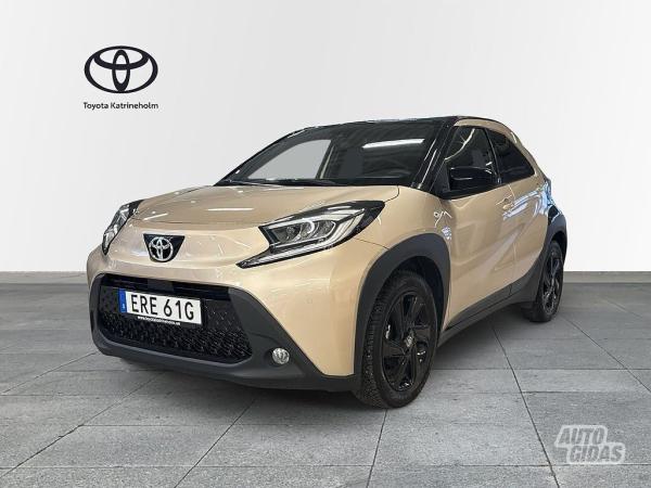 Brūns Toyota Aygo 2023 Kauņa, ar dzinēja tilpumu 0.00 L un nobraukumu 10 tūkst. km par 22159 €, foto 1 vietnē AUTOMOTO.COM.LV