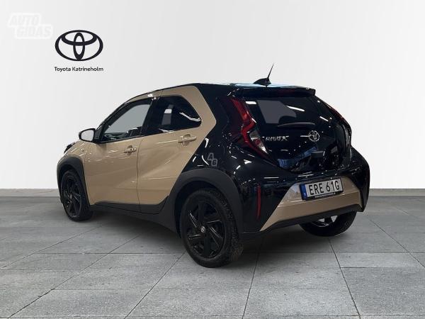 Brūns Toyota Aygo 2023 Kauņa, ar dzinēja tilpumu 0.00 L un nobraukumu 10 tūkst. km par 22159 €, foto 3 vietnē AUTOMOTO.COM.LV