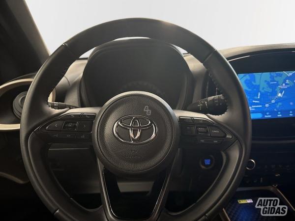 Brūns Toyota Aygo 2023 Kauņa, ar dzinēja tilpumu 0.00 L un nobraukumu 10 tūkst. km par 22159 €, foto 10 vietnē AUTOMOTO.COM.LV