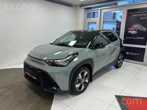 Zaļš Toyota Aygo 2025 Jēkabpils, ar dzinēja tilpumu 1.50 L un nobraukumu 10 tūkst. km par 22990 €, foto  vietnē AUTOMOTO.COM.LV
