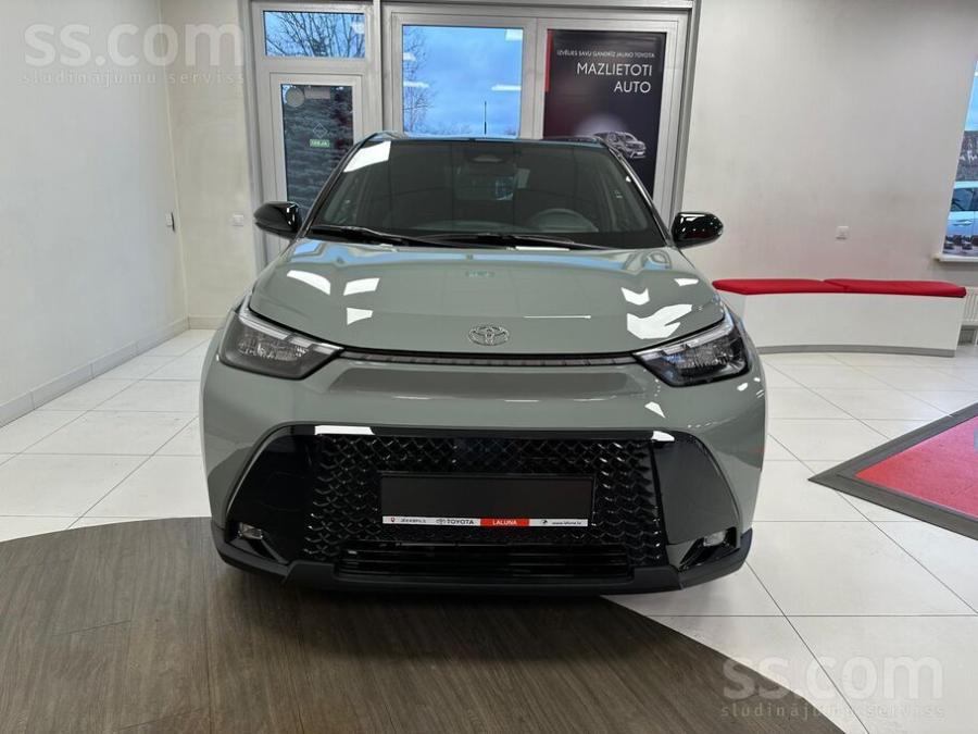 Zaļš Toyota Aygo 2026 Jēkabpils, ar dzinēja tilpumu 1.50 L un nobraukumu 10 tūkst. km par 22990 €, foto 2 vietnē AUTOMOTO.COM.LV