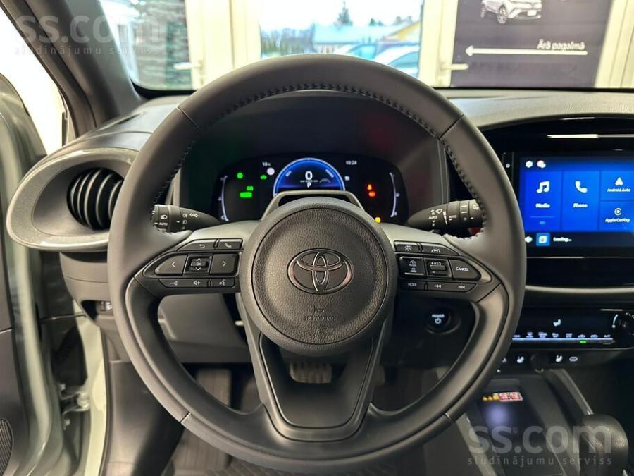 Zaļš Toyota Aygo 2026 Jēkabpils, ar dzinēja tilpumu 1.50 L un nobraukumu 10 tūkst. km par 22990 €, foto 10 vietnē AUTOMOTO.COM.LV