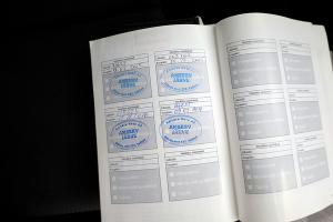 Grey Toyota Aygo 2006 in Tallinn, with an engine capacity of 1.00 L and mileage of 195 thousand km for 1199 €, photo 9 on AUTOMOTO.COM.LV