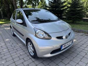Grey Toyota Aygo 2006 in Vilnius, with an engine capacity of 1.00 L and mileage of 165 thousand km for 1900 €, photo 3 on AUTOMOTO.COM.LV