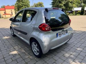 Grey Toyota Aygo 2006 in Vilnius, with an engine capacity of 1.00 L and mileage of 165 thousand km for 1900 €, photo 5 on AUTOMOTO.COM.LV