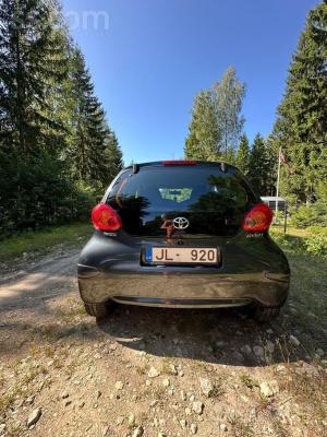 Grey Toyota Aygo 2006 in Riga, with an engine capacity of 1.00 L and mileage of 49 thousand km for 3250 €, photo 9 on AUTOMOTO.COM.LV