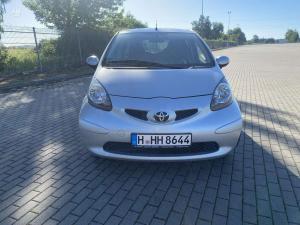 Grey Toyota Aygo 2007 in Marijampole, with an engine capacity of 1.00 L and mileage of 127 thousand km for 990 €, photo 3 on AUTOMOTO.COM.LV