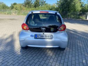 Grey Toyota Aygo 2007 in Marijampole, with an engine capacity of 1.00 L and mileage of 127 thousand km for 990 €, photo 7 on AUTOMOTO.COM.LV