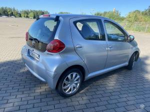 Grey Toyota Aygo 2007 in Marijampole, with an engine capacity of 1.00 L and mileage of 127 thousand km for 990 €, photo 8 on AUTOMOTO.COM.LV