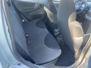 Grey Toyota Aygo 2007 in Marijampole, with an engine capacity of 1.00 L and mileage of 127 thousand km for 990 €, photo 11 on AUTOMOTO.COM.LV