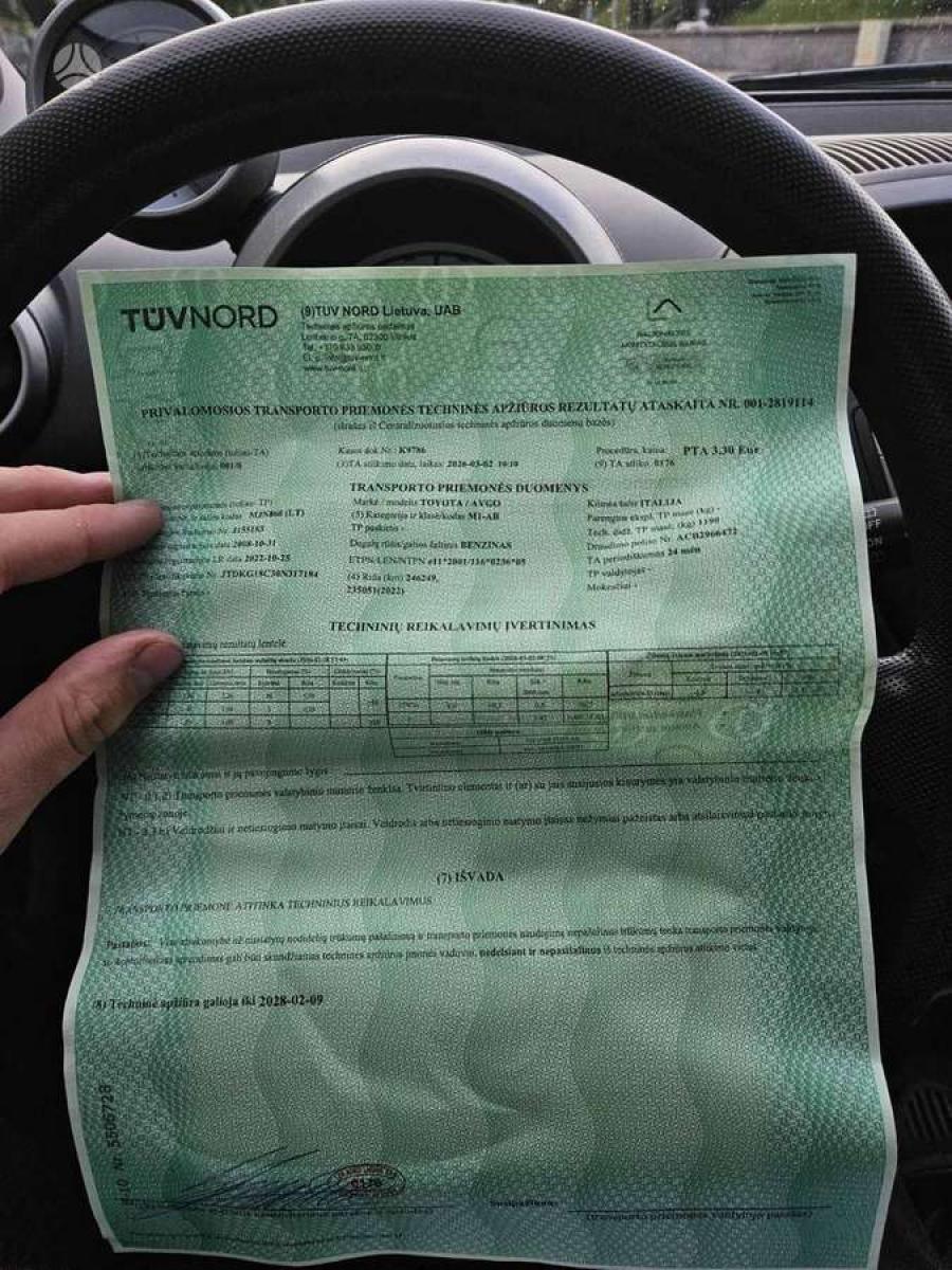 Серый Тойота Айго 2008 в Вильнюс, объемом двигателя 1.00 л и пробегом 247 тыс. км за 1600 €, фото 12 на AUTOMOTO.COM.LV