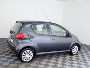 Grey Toyota Aygo 2008 in Tallinn, with an engine capacity of 1.00 L and mileage of 203 thousand km for 1199 €, photo 4 on AUTOMOTO.COM.LV
