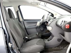Grey Toyota Aygo 2008 in Tallinn, with an engine capacity of 1.00 L and mileage of 203 thousand km for 1199 €, photo 7 on AUTOMOTO.COM.LV