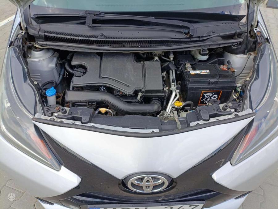 Pelēks Toyota Aygo 2015 Klaipėda, ar dzinēja tilpumu 1.00 L un nobraukumu 270 tūkst. km par 3600 €, foto 7 vietnē AUTOMOTO.COM.LV