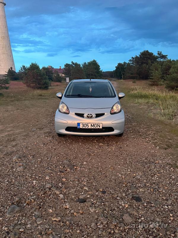 Toyota Aygo 2006 in Tallinn, with an engine capacity of 1.00 L and mileage of 130 thousand km for 1300 €, photo 5 on AUTOMOTO.COM.LV