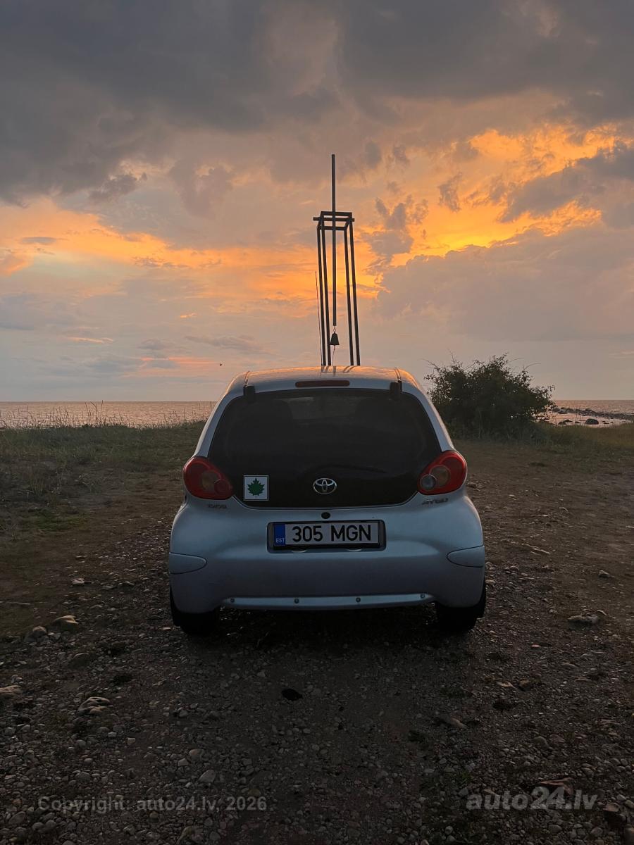 Toyota Aygo 2006 Tallina, ar dzinēja tilpumu 1.00 L un nobraukumu 130 tūkst. km par 1300 €, foto 7 vietnē AUTOMOTO.COM.LV