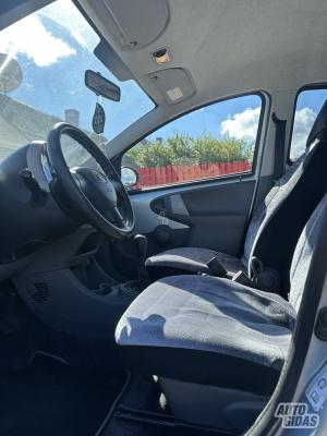 Toyota Aygo 2006 Pabradė, ar dzinēja tilpumu 1.00 L un nobraukumu 172 tūkst. km par 1850 €, foto 13 vietnē AUTOMOTO.COM.LV