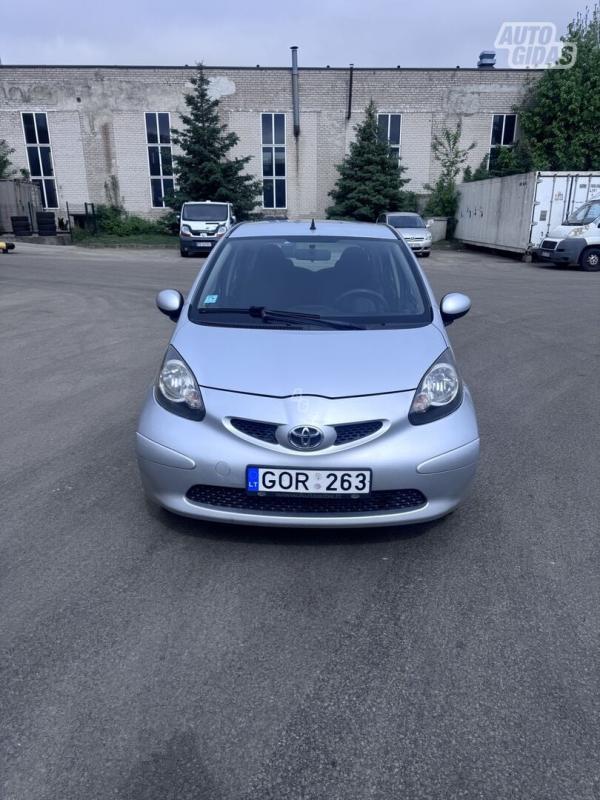 Toyota Aygo 2007 Klaipėda, ar dzinēja tilpumu 1.00 L un nobraukumu 185 tūkst. km par 1500 €, foto 2 vietnē AUTOMOTO.COM.LV