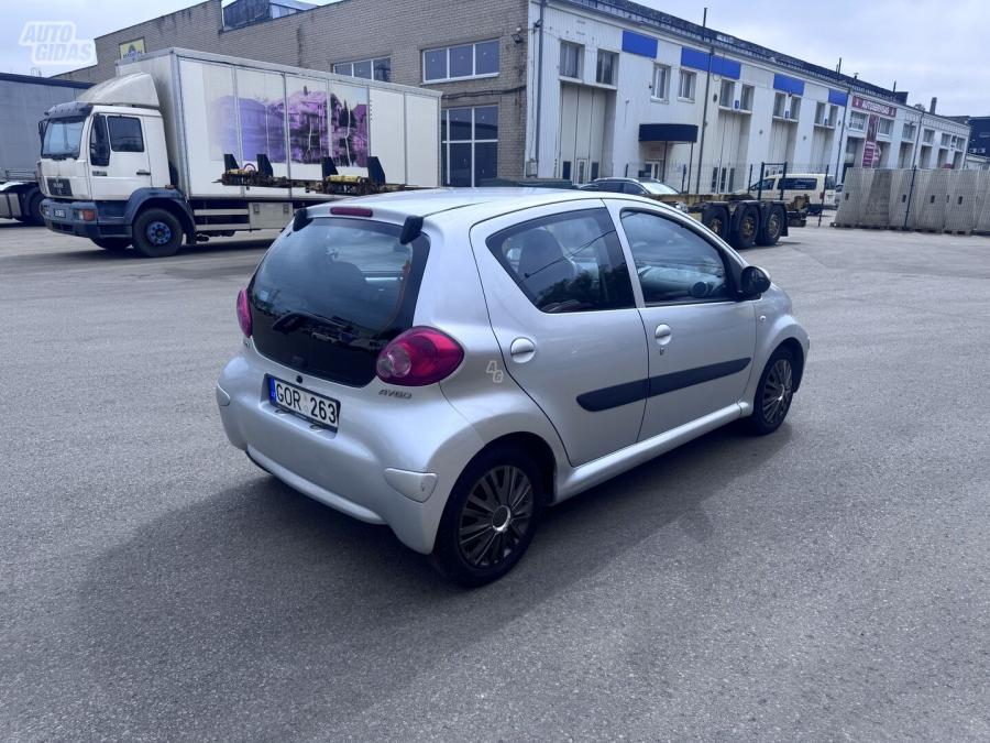Toyota Aygo 2007 in Klaipeda, with an engine capacity of 1.00 L and mileage of 185 thousand km for 1500 €, photo 6 on AUTOMOTO.COM.LV